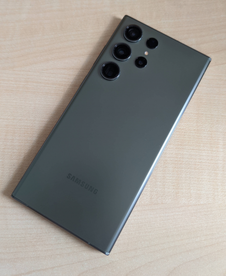 Samsung Galaxy S23 Ultra Review - Technium