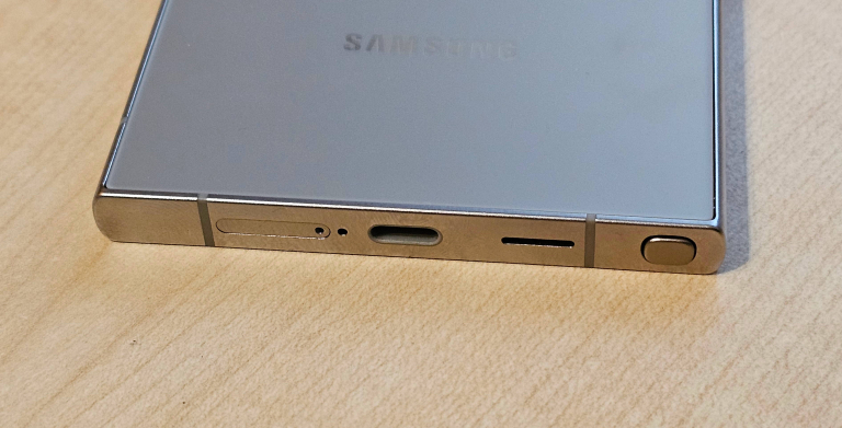 Samsung Galaxy S24 Ultra Review - Technium